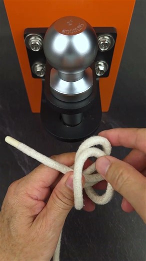 Learn How To Tie a Loop Knot