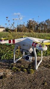 DJI's Phantom drones are really cool for freestyle 😂 | Cyp' FPV