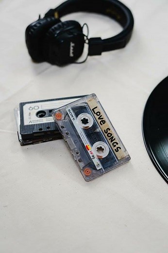 Cassette tape fast forward sound || Sound Effect || Ringtone || Free and Fun Sounds