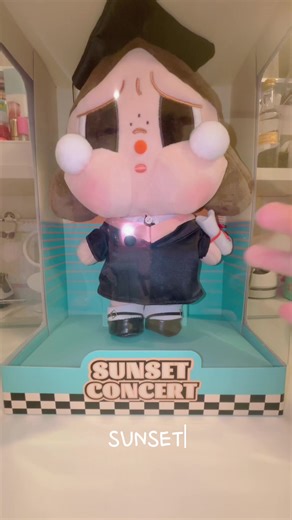 #sunsetconcert #sunsetconcertcrybaby #crybaby @POP MART