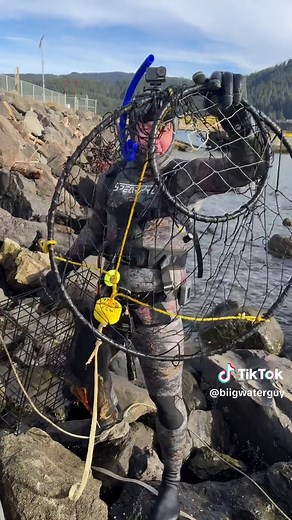 Exploring with a Mini Scuba Tank: My Diving Experience