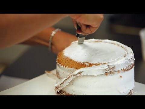How to Shape a Baseball Cap Cake | Birthday Cakes