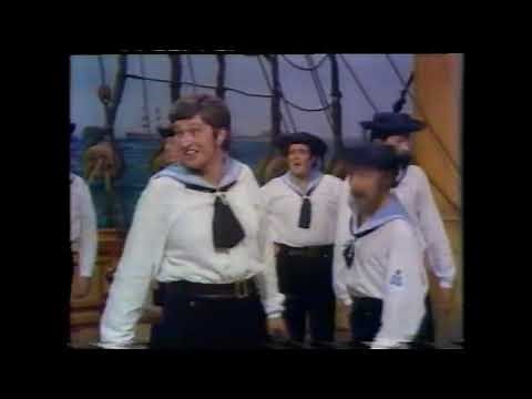 HMS PINAFORE -The D'oyly Carte Opera Company 1973