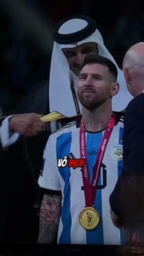 Lý do Pogba phải xin lỗi Lionel Messi #football #respect #shorts