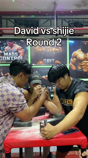 David vs Shijie: Intense Arm Wrestling Round 2
