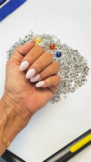 Valentine’s Day may be over - but my love of heart shape gems is a 365 days a year thing! COLORLINEUSA @colorlineusa heart shapes gems always catch my eye! The first two are sapphire and ruby, the second two is a color combo I adore - pink and orange sapphires seen recently at @agta_gems . Perfect for a sublime toi et moi ring, or for mismatch earrings. @colorlineusa are a B2B gem dealer only, so if you’re a jeweler who share any vision for these gems, contact @colorlineusa 🩷🧡 | Tracey Ellison