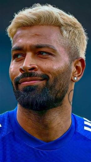 Ruhul Amin on Instagram: "Hardik Panday Ek Emosion Hai Yarr 💝🎯 Meme History & Origin:- On October 4, 2018, a behind-the-scenes momentfrom a commercial shoot at Juhu Beach in Mumbai went viralfor all the wrong reasons. The legendary Bollywood actorAmitabh Bachchan, known for his composure and professionalism, was caught in a tense moment when a makeup artist accidentally sprayedhairspray into his eyes.The iconic moment showed the veteran actor expressing his displeasure, but what reallycaught t