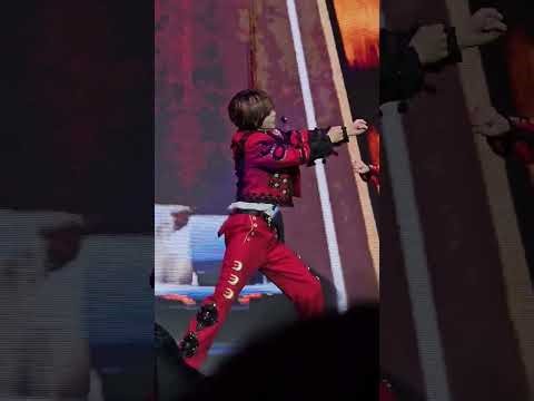 Take Off - WayV - 251206 #WayV_NOWayOUT_BANGKOK