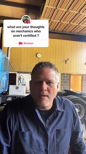 #answer to @shaun_m91 #gearman_93 #mechanic #dieselmechanic #truck #trucker #transmission #differential #clutch #freestuff #NASCAR #NFLSunday #freeitems #TransportationProvided #freetogoodhome #FitnessEquipment #curbsidepickup #trading #sticker #fblifestylee | Mikegearmanauto