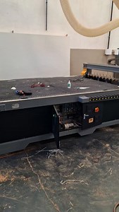 Melhorando o vácuo somente com uma manutenção preventiva, Vc ja sabia como funciona uma mesa de vácuo de uma router?? Ja segue para mais dicas úteis para o seu dia dia da marcenaria!!! #moveisplanejados #marcenariamoderna #marcenariacriativa🛠️ | Highor Leon Pacheco