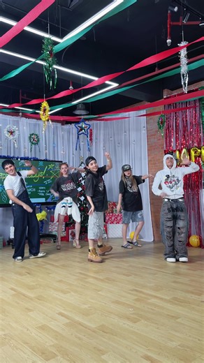 LAKUMPAKE: DUNGKA NA Performance and Updates