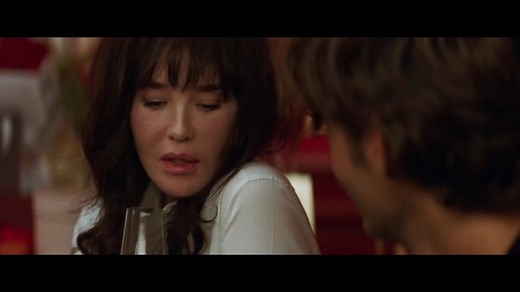 Découvrez la bande-annonce de MASCARADE, le nouveau film de Nicolas Bedos avec Pierre Niney, Isabelle Adjani, François Cluzet, Marine Vacth, Emmanuelle Devos, Laura Morante et Charles Berling. Au cinéma le 1er novembre ! LES FILMS DU KIOSQUE Orange Studio | Pathé Films