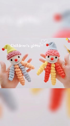 Crochet Clown Bag Pendant Tutorial