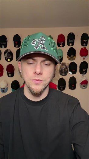 Fishing hat being cleaned ✨🧢 #hatcleaning #cleaningtiktok #fyp #likeshare #asmr