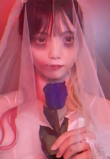 Zombie Makeup Tutorial for Halloween