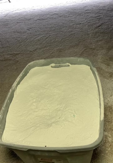 Satisfying Powder Play: ASMR with Baby Powder