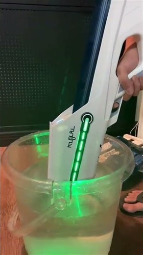 Pistola de Água Elétrica Recarregável com Absorção Automática e Disparo Contínuo