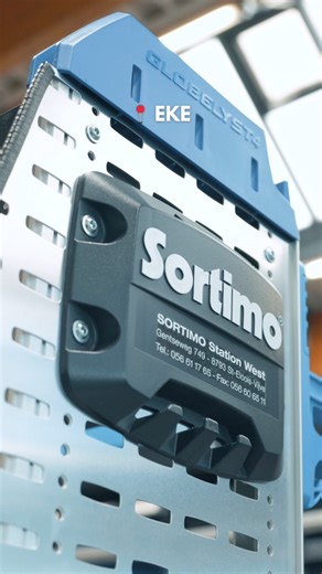 De Sortimo Outlet komt eraan! Op 9, 10 en 11 december, telkens van 8u tot 17u, openen we opnieuw onze deuren voor drie dagen vol sterke aanbiedingen. Tijdens deze outlet kan je tot 50% besparen op geselecteerde stockmodellen. 🎥 Het filmpje geeft je alvast een eerste sneak peek van wat je mag verwachten. 📍 Locaties: SORTIMO STATION NOORD Satenrozen 14, 2550 Kontich SORTIMO STATION WEST Begoniastraat 6b, 9810 Eke 👉 Bezoek de outlet in jouw regio – tot 50% voordeel op stockmodellen. Le Sortimo o