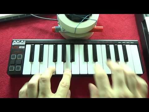 Sound of Akai LPK25