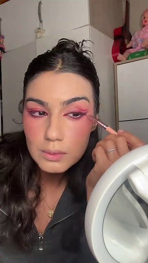 Essential Chinese Makeup Tutorial for Beginners