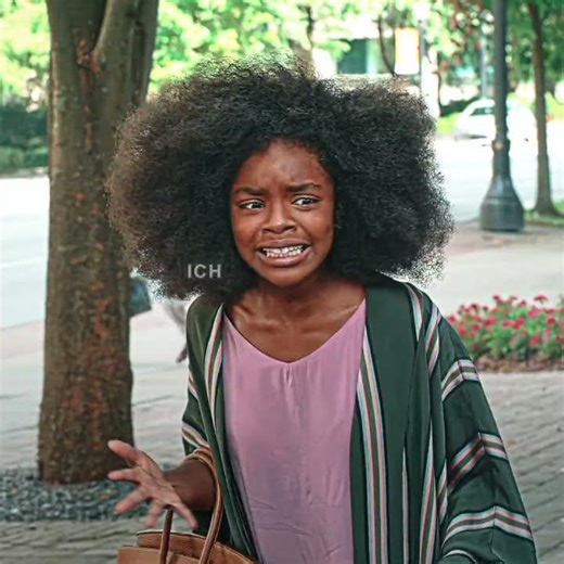 Sie fand sich plötzlich in ein Kind verwandelt wieder 😂 Little 2019