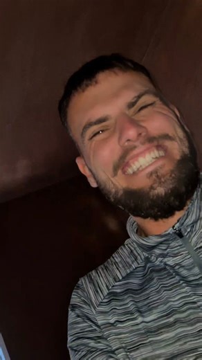 New loft rool installed in floor boards, New underlay and flooring from @howdensjoinery are down—we knocked this out in an afternoon thanks to the trusty @roughneck knocking block and heavy-duty pull bar. Ready for the skirting board and architrave install tomorrow! Keeping warm and powered up in the @fixradio jumper. ​#Tradesman ​#ContractorLife ​#Carpentry ​#FlooringInstallation ​#FirstFix ​#SkirtingBoard ​#Architrave ​#HowdensJoinery ​#RoughneckTools ​#FixRadio ​#ToolsoftheTrade ​#ReelsInstag