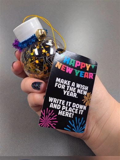 Make A Wish for the New Year in the comments! #LibraryLife #librarytok #LibraryTiktok #danvilleil #danvilleillinois #NewYearsWish #Crafternoon