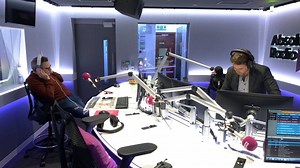 3.6K views · 3 comments | Listener Sarah from London was the first to have a shot at #5Words5Grand this morning on the Dave Berry breakfast show. For your chance to win £5000, listen in from 730 tomorrow morning! | Absolute Radio | Facebook