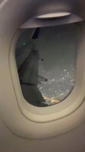 13K views · 633 reactions | Night view ✨ from Window seat ✈️ #aviation | Flight Aviation Lovers | Facebook