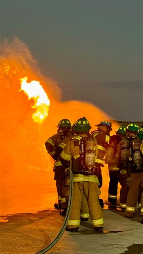 South Texas College on Instagram: "What inspires someone to become a firefighter? 🚒🔥Our newest Fire Academy graduates share why they answered the call and the dreams that drive them forward 💪❤️ Congratulations on your success. We’re so proud of you! 👏🎓 #STCfireacademy #STCjaguars #STCpride #FirstResponders #FirefighterLife #FireAcademy"