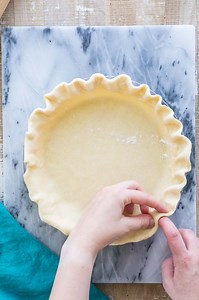 275K views · 2.7K reactions | This is the only pie crust recipe you’ll ever need! Buttery, flaky, and foolproof, my easy homemade recipe is perfect every single time, thanks to a key secret ingredient. No messy pastry cutter needed! | Sugar Spun Run | Facebook