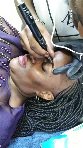 Beauty at it's best 😍 location. kwest stalls,shop no.s16 #eyebrows #lashes#kahawawest