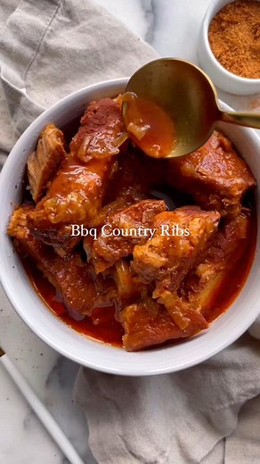 Andrea Kunkel on Instagram: "INSTANT POT BBQ COUNTRY RIBS Instant pot has been a life saver for me. These ribs come so delicious, succulent and full of flavor from the instant pot. Mainly, it’s fuss free and ready in 45 min. Serve it with a side salad or coleslaw for low carb lunch/dinner or my kids love it with mac & cheese and roasted sweet potatoes. Recipe: 1/2 onion, sliced 1 tbsp oil 1 tray country pork ribs 1-2 tbsp bbq seasoning/rub 1/4 cup bbq sauce 1/2 cup apple juice Salt and pepper to