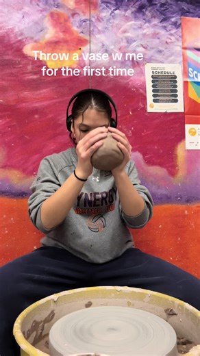 First Day Pottery: Throwing a Vase on the Wheel