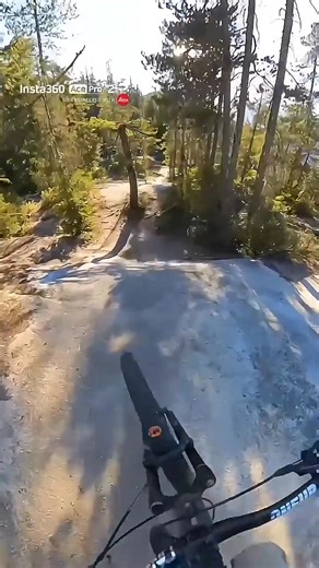 When the trail gets serious 🚵‍♂️💥 📸 @matt_boltz shot on @insta360 Ace Pro 2 #Insta360 #Insta360Malaysia #Insta360SunwayGeo #AcePro2 #BikeLife #ActionCamera | Insta360 Authorised Retail Store Malaysia