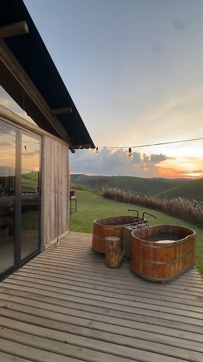 Les Cabanes on Instagram: "Cabane Cabernet ❤️‍🔥 Paraíba do Sul - RJ - Brasil Reservas no Link da Bio ou direct"