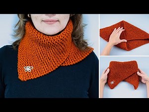A warm knitted snood out of a triangle is easy!