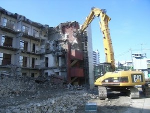伝説の解体工事 ＲＣ4階建て