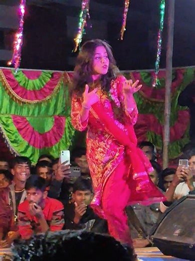 bangla old song Dance tending the Foryou video #foryou #foryoupage #trending #viralvideo #unfrezzmyaccount @TikTok