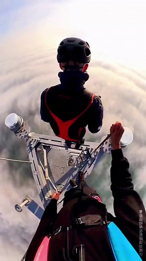 #skydiving #feelwhatyouare#skydive #sky #gopro #skydiver #parachute #freefall #skydivinggram #adrenaline #skydivers #freefly #iloveskydiving #fly #skydivegram #adventure #extremesports #jointheteem #flying #skydivingposts #paraquedismo #wingsuit #skydivingadventure #paracaidismo #skydivinglife #goprohero #jump #fun #extreme #basejump #skydivingpics #shorts #fyp #foryou #foryoupage #trending #viral #respect #moment | Blue skydiving