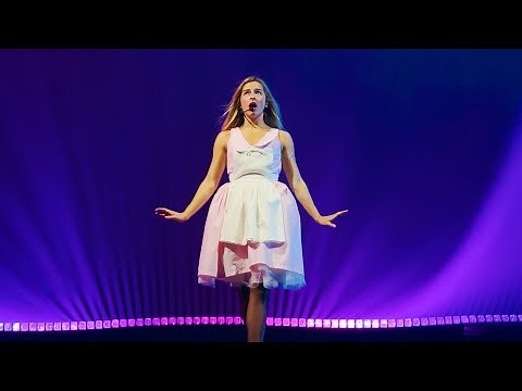 Addison Rae Performs Fame Is A Gun | Opening of The Addison Tour