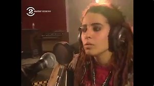 9.5K views · 538 reactions | 4 Non Blondes - Spaceman (1993) | Elite do Rock | Facebook