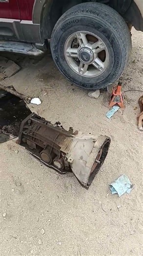 reemplazo transmisión Ford Explorer 2002 4x4