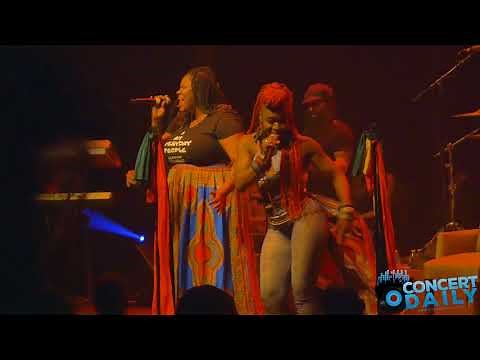 Arrested Development performs "Tennessee" live the Bethesda Blues & Jazz Club