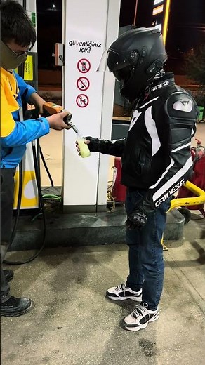 Bebegim benim 😂🖤 #r25 #automobile #blackr25 #yamaha #smartphone #aşk #reels #love #yamahar15 #akım