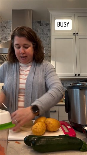 15K views · 38 reactions | No fuss, just flavor! @intheweedsmom's soup is as easy as chopping, tossing everything into the Instant Pot, and letting it work its magic.  Dinner doesn’t get simpler (or tastier) than this! See the original video with recipe notes at the link below. Easy Instant Pot Soup: https://bit.ly/4jR5bPM | Instant Pot | Facebook