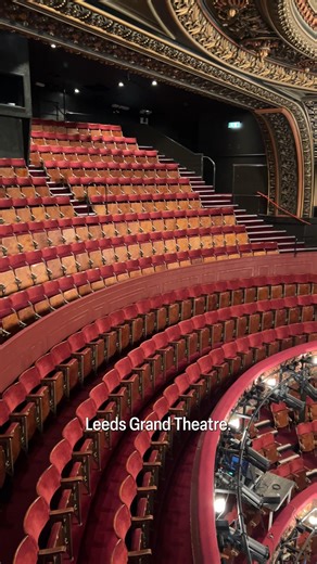 It’s now best availability in the Upper Balcony for The Marriage of Figaro and Peter Grimes at Leeds Grand Theatre Here’s bass baritone Emyr Wyn Jones on why it is a great place to sit — the view, the lush, blended orchestral sound, and more... Book 👉 bit.ly/ONFigaro *performing Figaro 18 Feb; 19, 21, 26, 28 Mar | Opera North