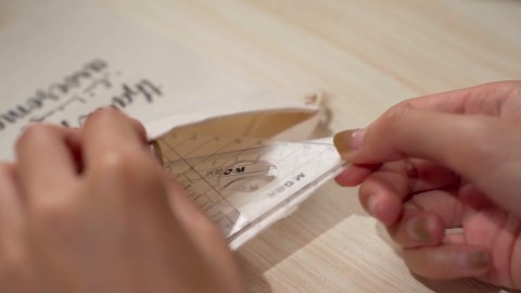 Fumete 20 Pcs Gift Drawstring Bags for Employee Coworker Teacher Colleague, Thank You for Being Awesome Bags, Thank You Gift for Employee Coworker Appreciation(5 x 7 Inch,White & Black)