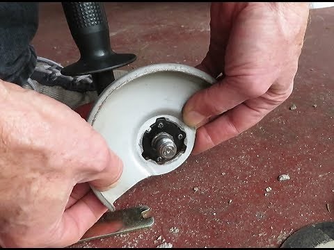 How to Remove the Guard from an Angle Grinder: Black and Decker and More