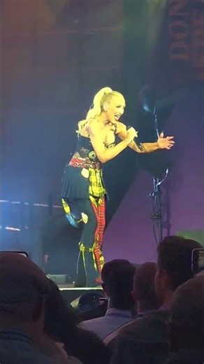 It's My Life Live Performance by No Doubt #gwenstefani #nodoubt #ces #lasvegas #lenovo #popstar